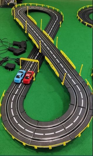 2 Lane Figure 8 Road Racing Slot Car Track (NEW STOCK ARRIVED) - RC ...